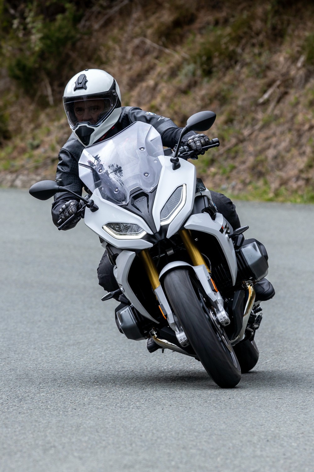 NUOVA BMW R 1250 R / R 1250 RS | PRESENTAZIONE STAMPA NAZIONALE ...